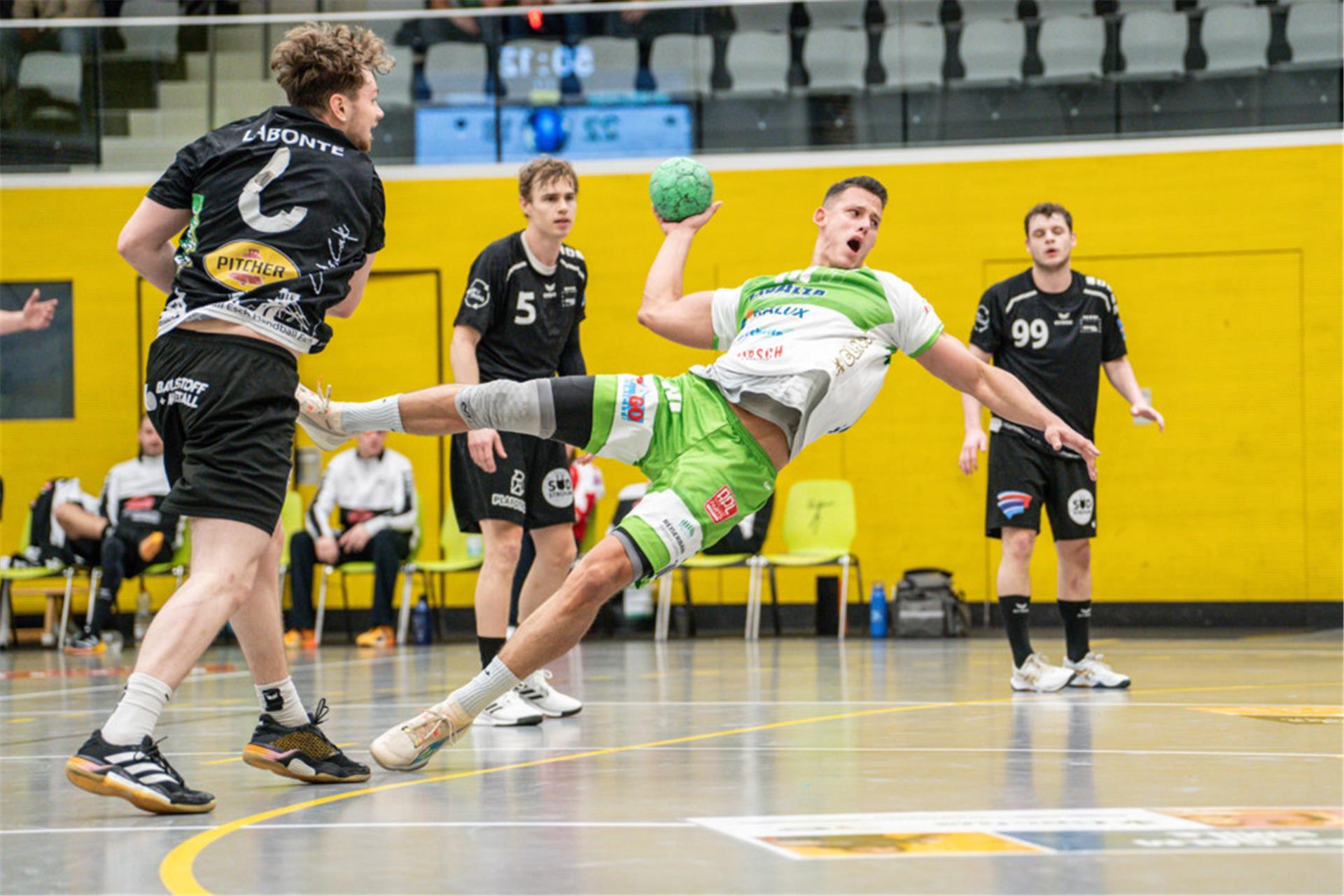 Tageblatt.lu | Handball | Berchem nutzt HBD-Patzer und baut ...