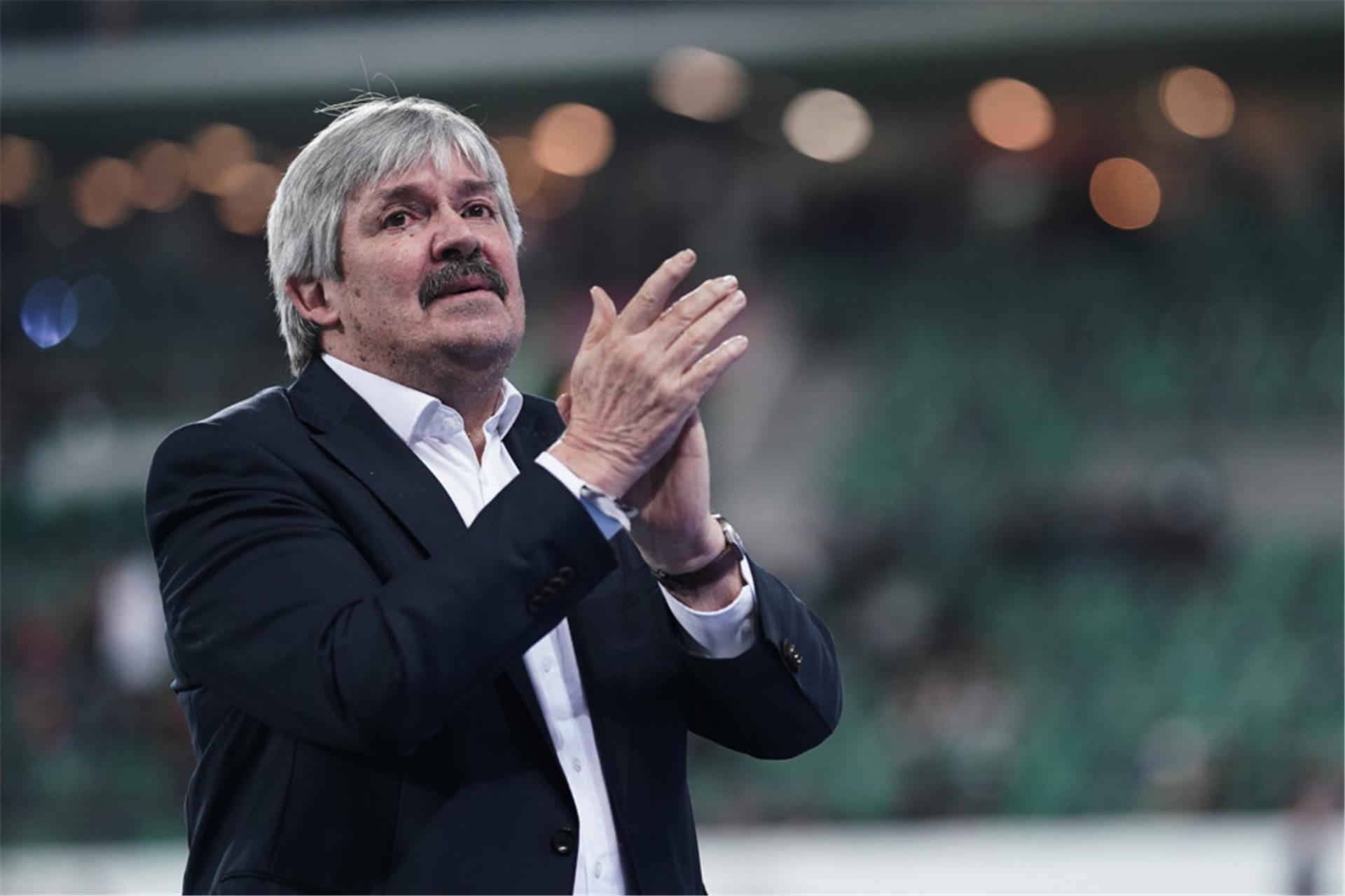 Tageblatt.lu | Nationalmannschaft | Paul Philipp: „Jeff Strasser ist ...