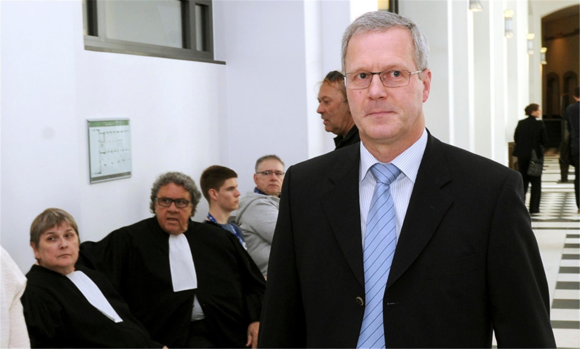 Tageblatt.lu | Bommeleeër | Haus der Lüge – „Staatsaffäre“ geht am ...