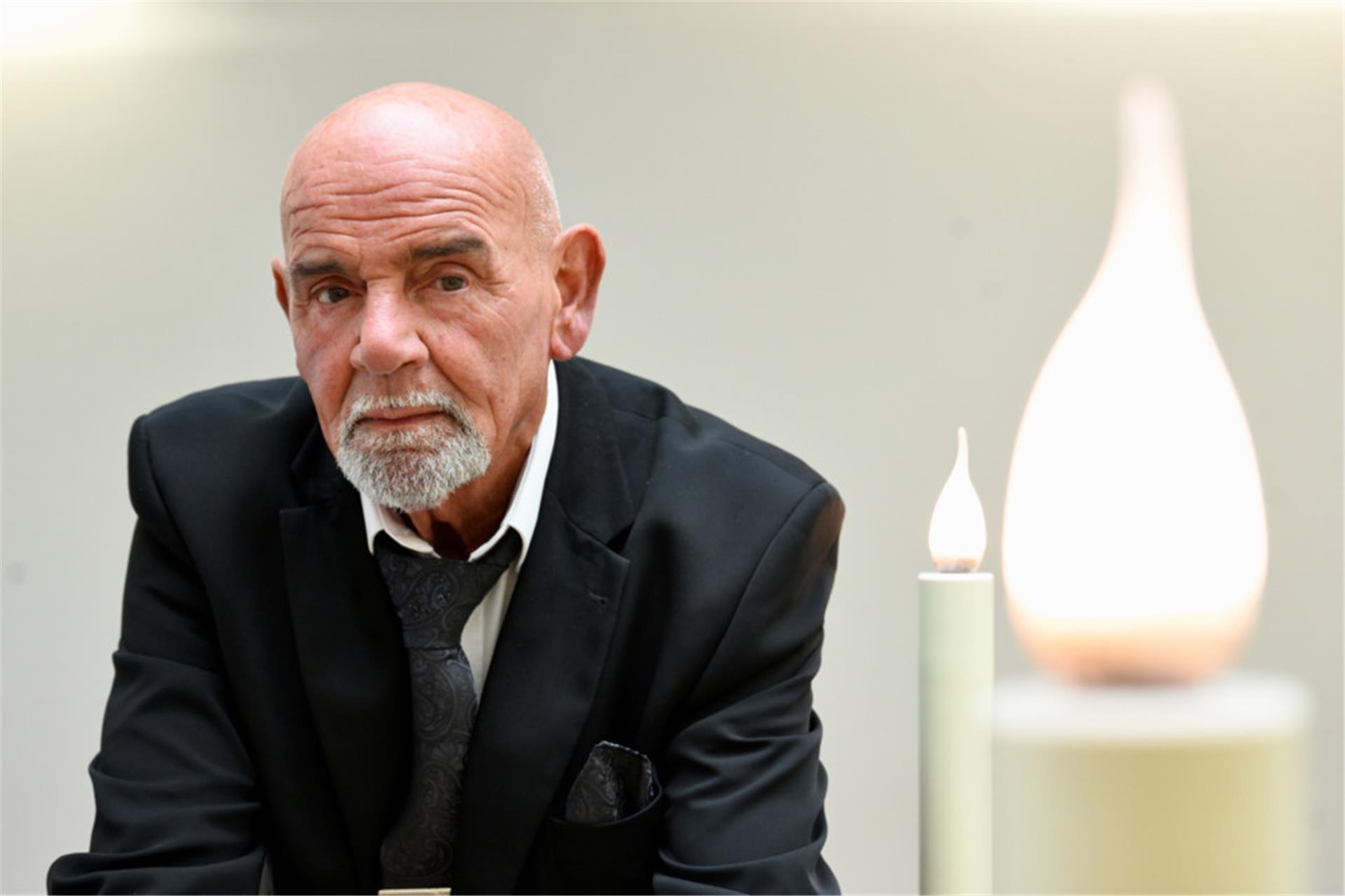 Tageblatt.lu | Beruf Totengräber | Hubert Flener: „Der Respekt vor dem ...
