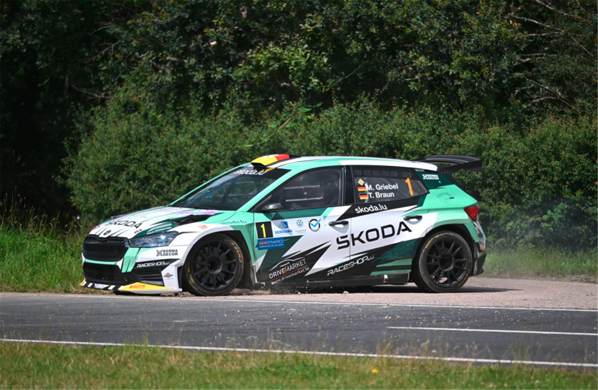 Tageblatt.lu | Motorsport | Fliegende Autos und King Griebel: Das war ...