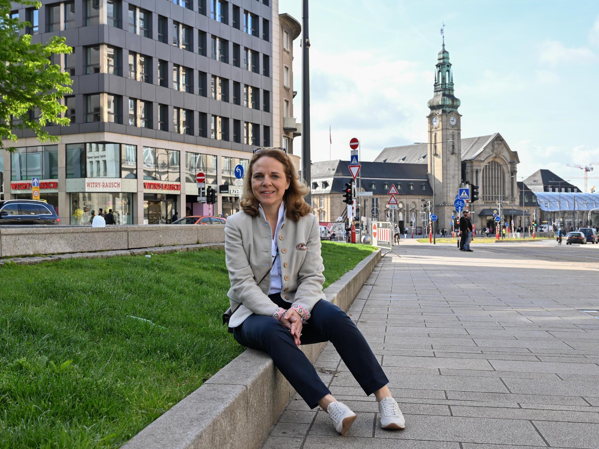 Tageblatt.lu | Editorial | Corinne Cahen und die Gare: Positioniert ...